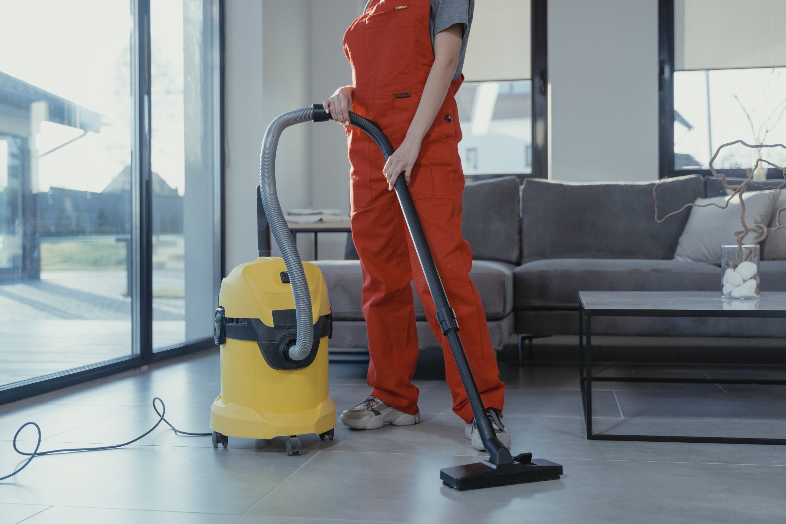What Does An End Of Tenancy Clean Include? - Hands Cleaners